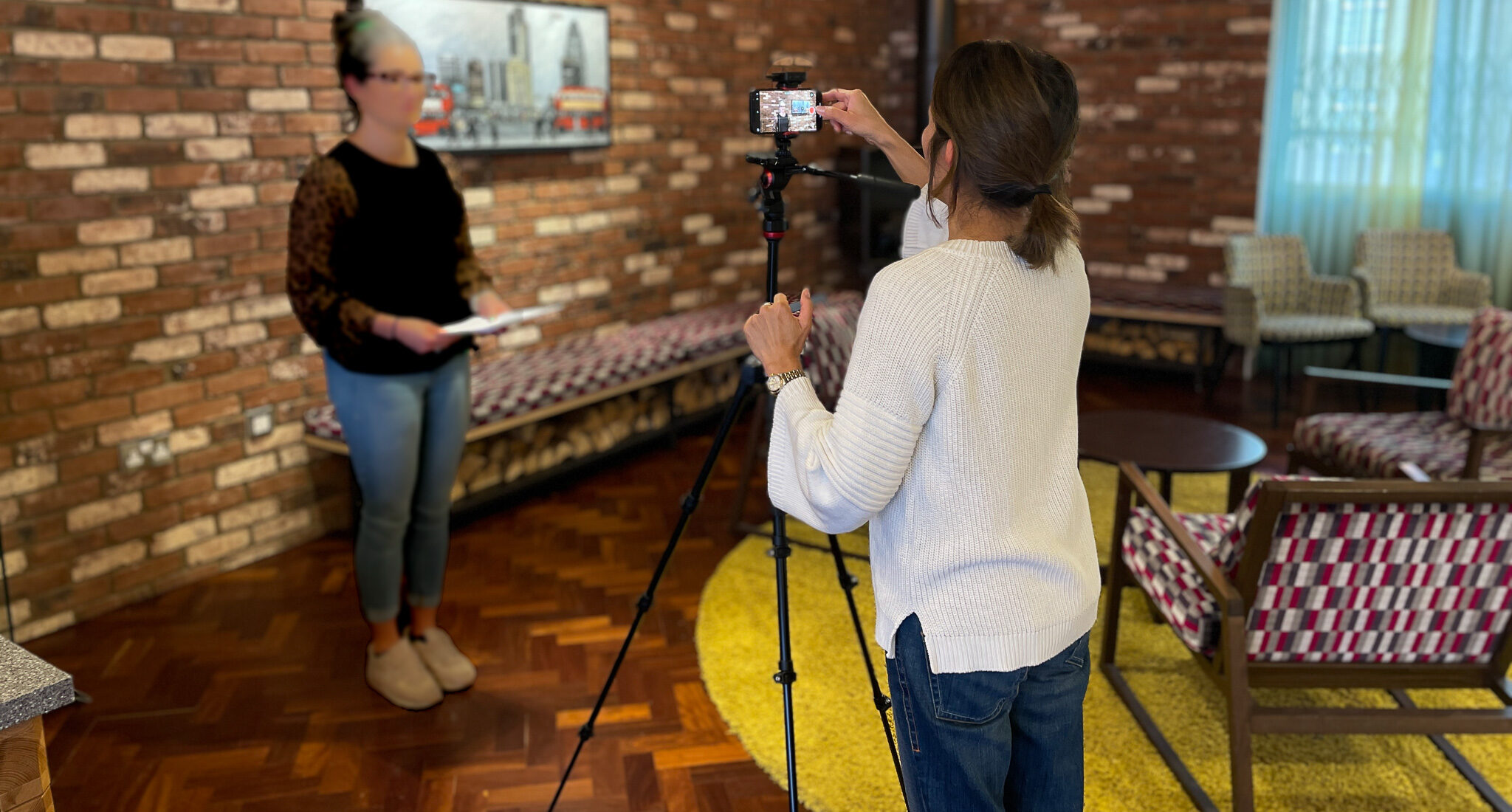 5 Practical Tips for Comms Teams Filming an Event on Their Phones